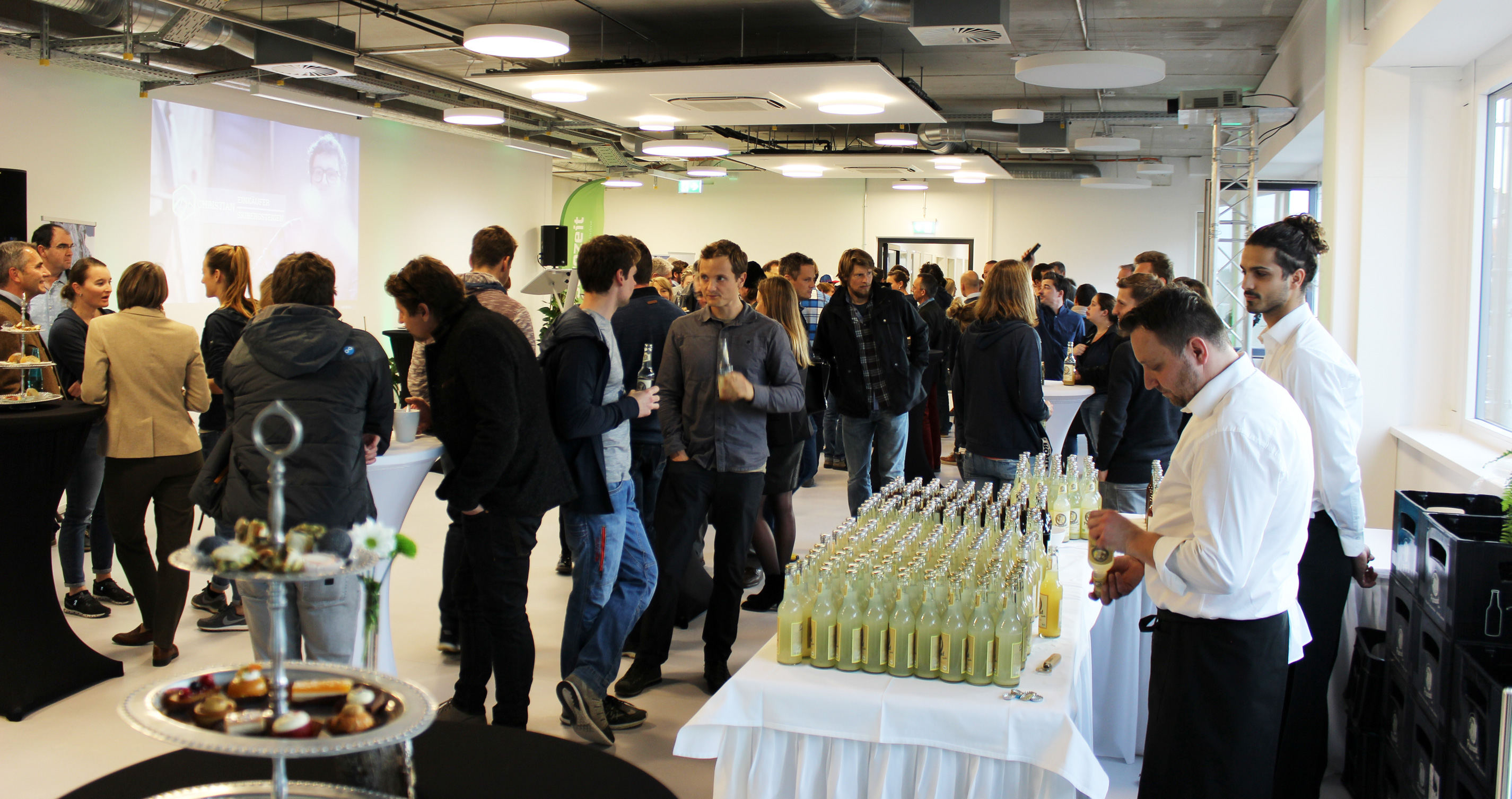 Neubau: Einweihungsfeier bei Bergzeit! | Bergzeit Magazin