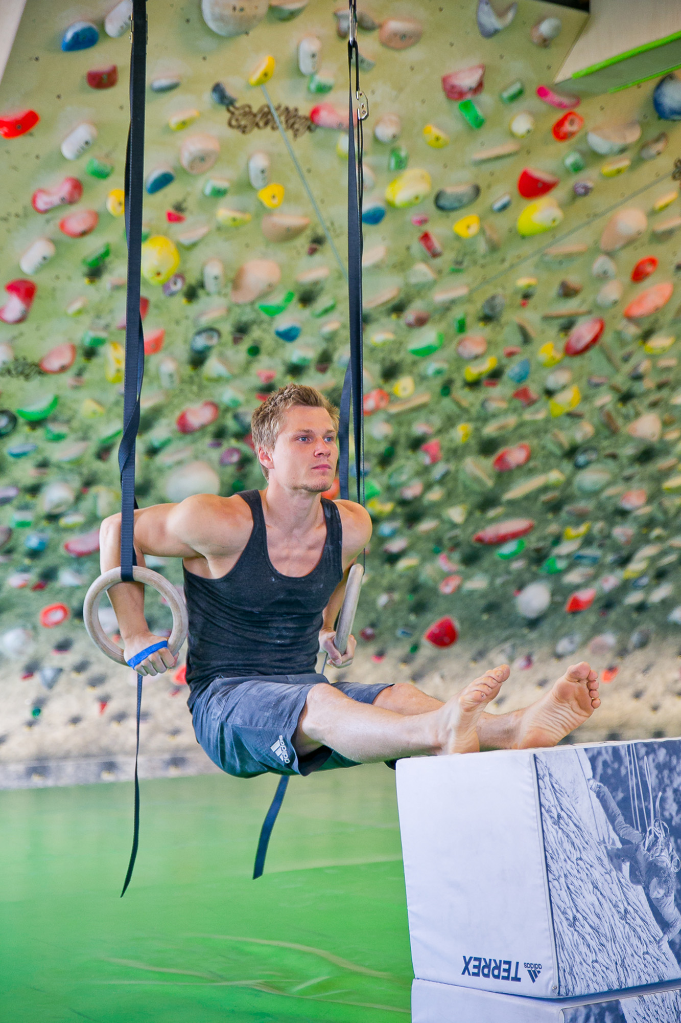 Klettertraining mit Ringen: Übungen für Einsteiger & Fortgeschrittene