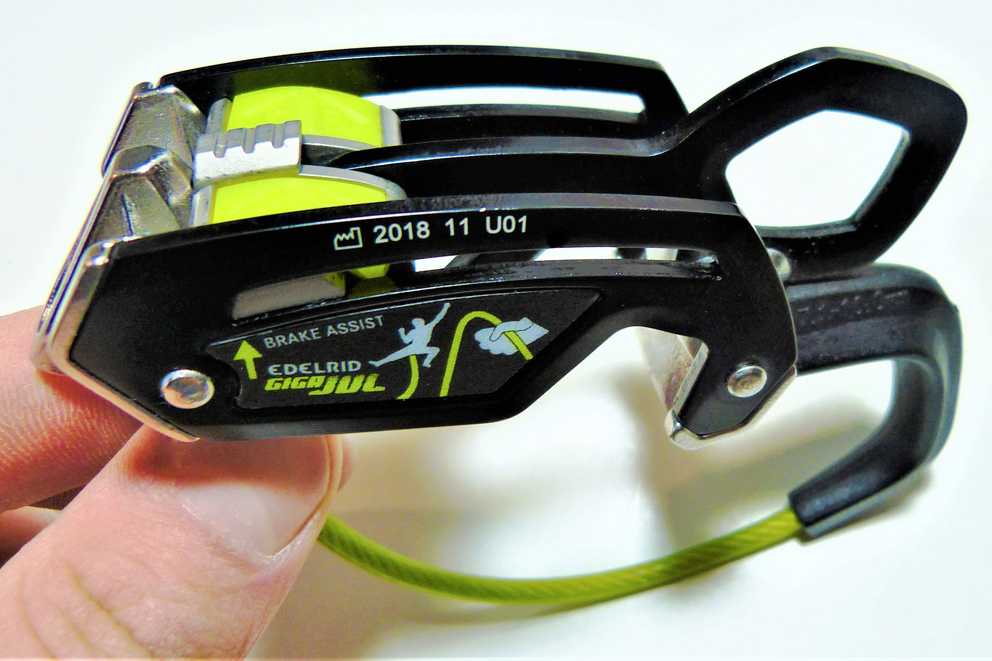 Das Sicherungsgerät Edelrid Giga Jul im Test | Bergzeit Magazin