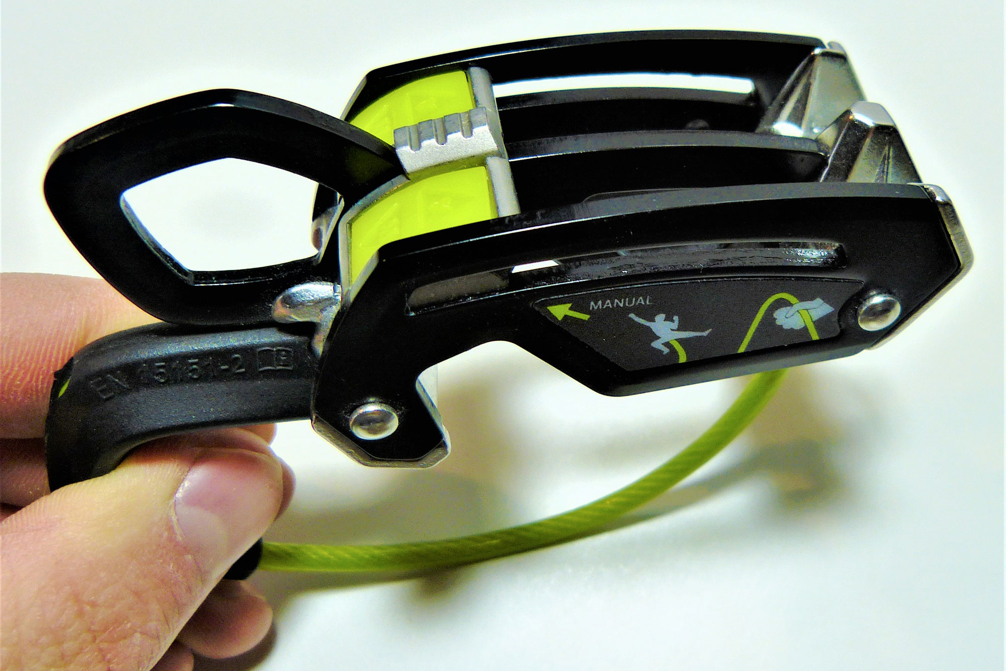 Das Sicherungsgerät Edelrid Giga Jul im Test | Bergzeit Magazin