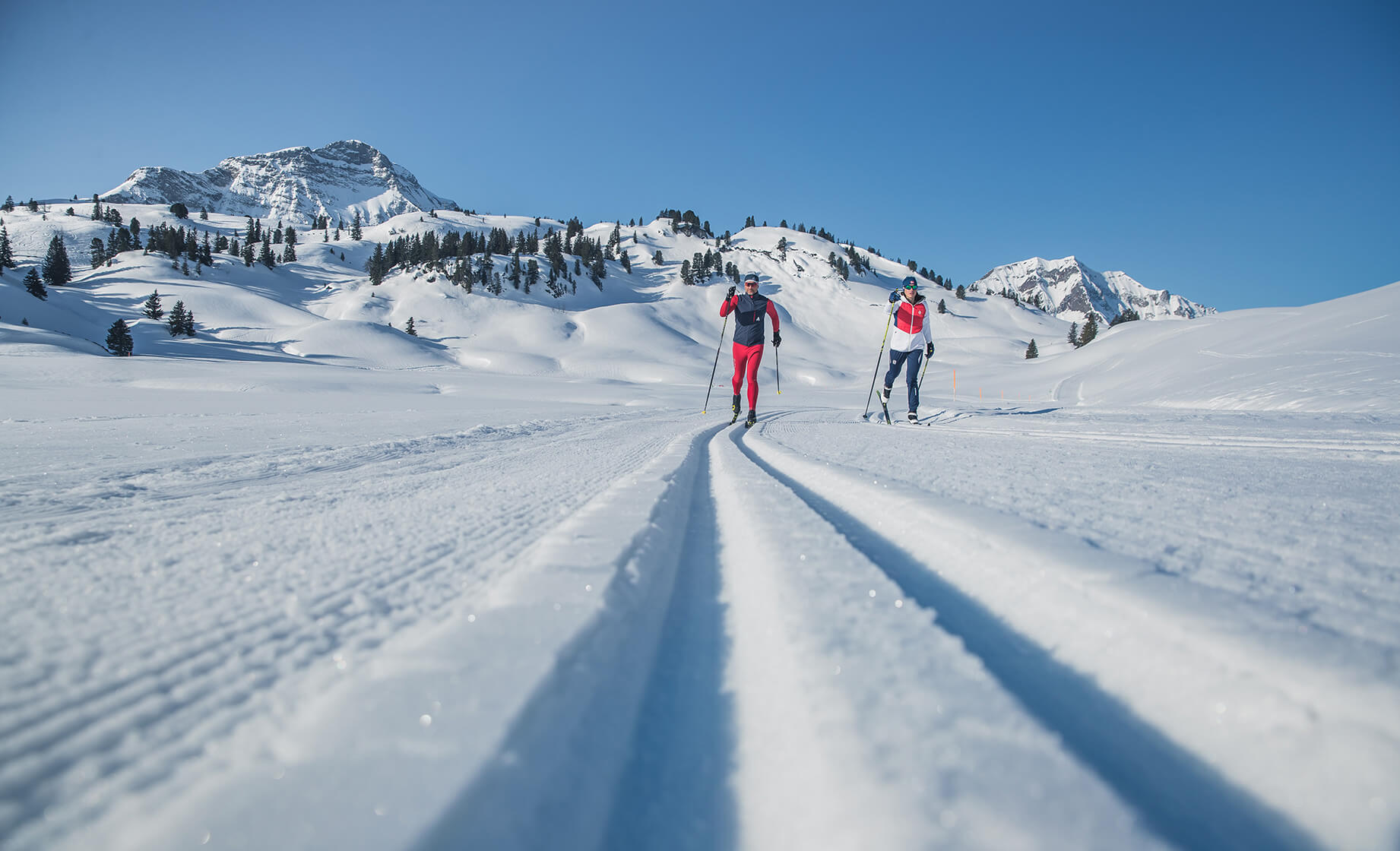 Kann ich mit Klassik-Langlaufski auch skaten? | Bergzeit Magazin